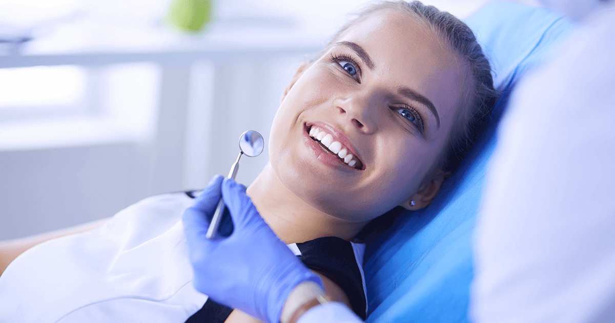 Sangerari gingivale: ce le declanseaza si cum le poti opri